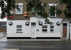 Daylight Systems Sun Pipes, Light Tubes, Sun Tunnels and Velux Roof ...